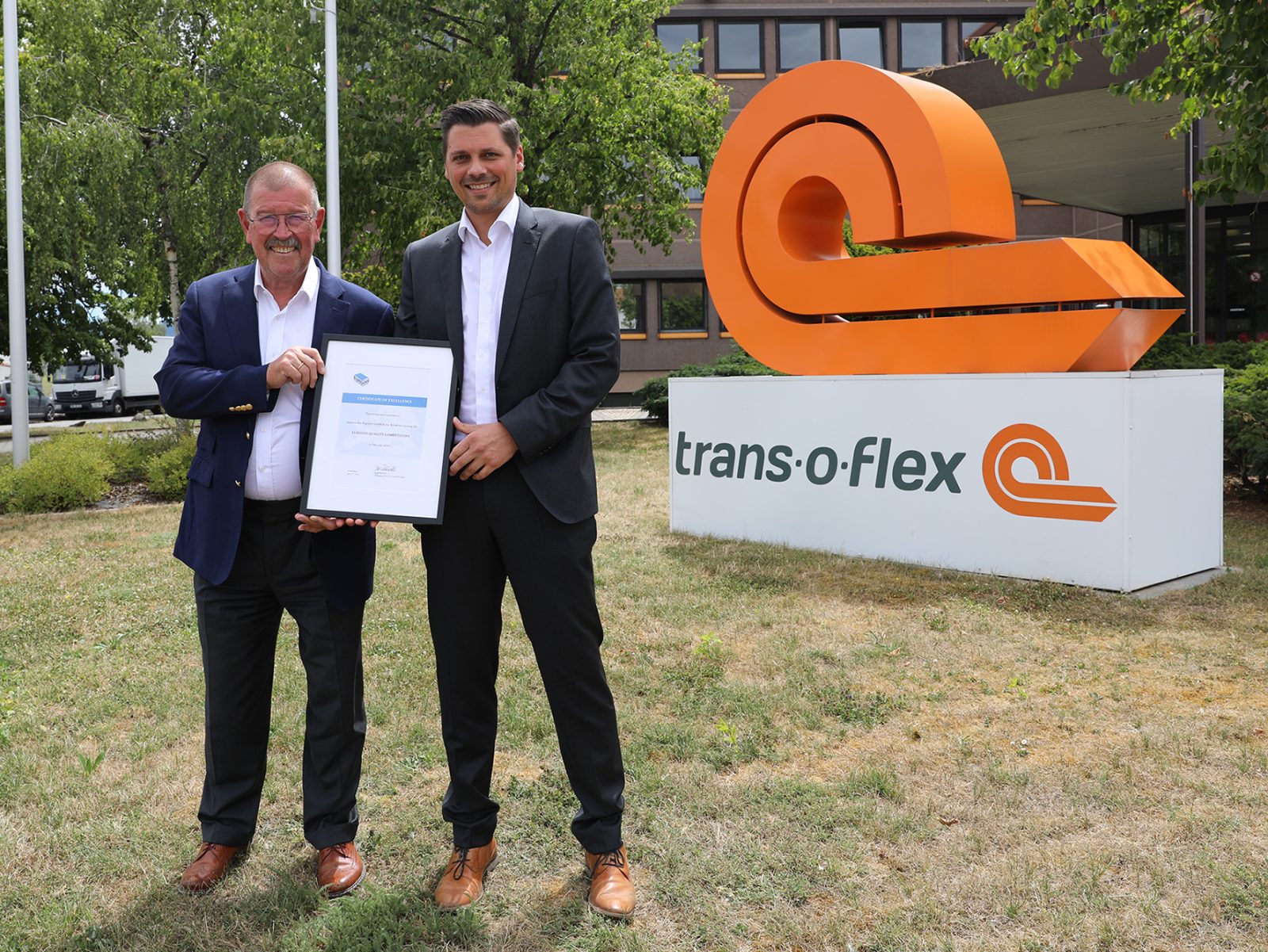 trans-o-flex gewinnt zum sechsten Mal in Folge den EURODIS-Preis für ... trans-o-flex gewinnt zum sechsten Mal in Folge den EURODIS-Preis für ...